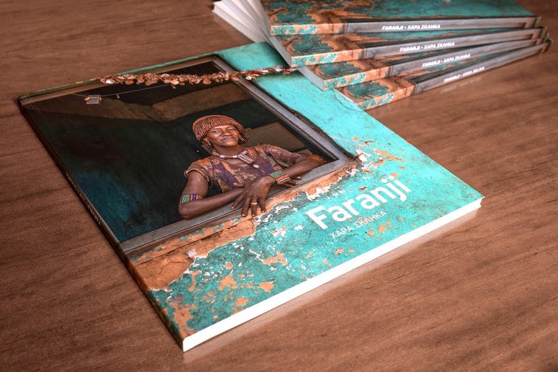 Fokidanews | Ενημέρωση από τη Φωκίδα | Υπογραφή βιβλίων στην Άμφισσα ...