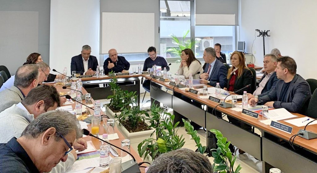Τι συζήτησαν οι δήμαρχοι στο ΔΣ της ΠΕΔ Στερεάς | Fokidanews ...